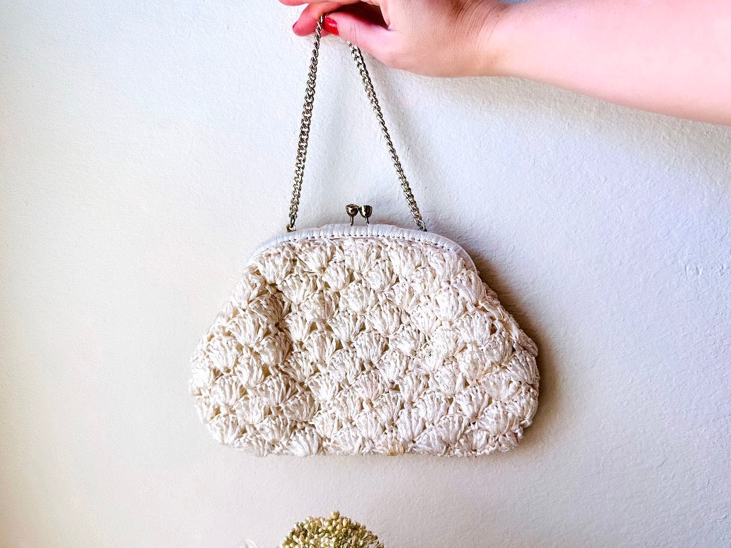 1960s White Raffia Clutch Purse, Handmade in Japan Vintage Mantessa Ba ...